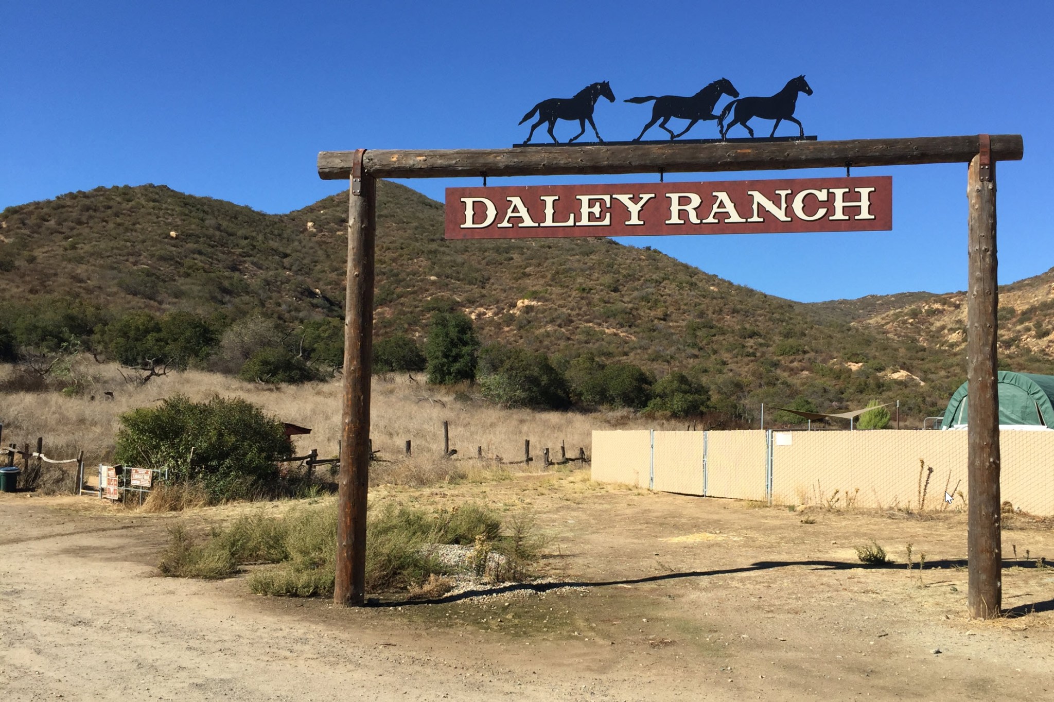Hiking Stanley Peak in Daley Ranch, Escondido – Norbert Haupt